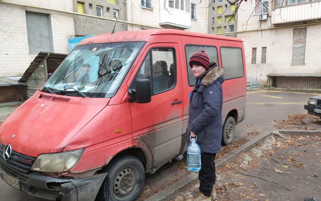 Ukraine and Russia trade nearly 200 prisoners of war in swap | RNZ News