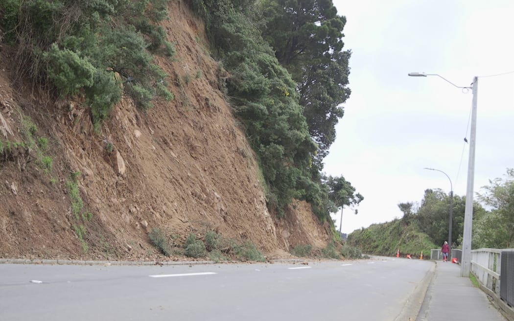 Wellington fast-tracks retaining wall construction after flurry of ...