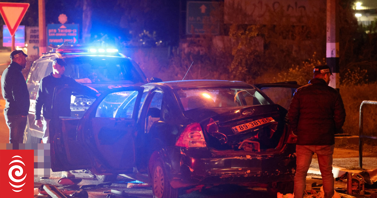 Seven injured in ramming attack at Israeli bus stop | RNZ News