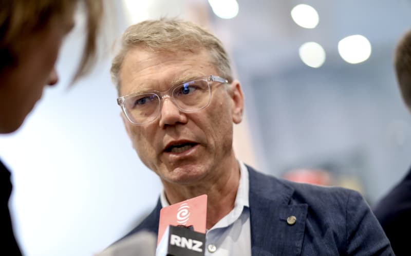 Government drops 'redundant' ram raid bill | RNZ