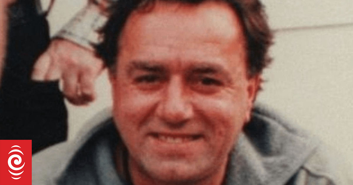 Victoria Police offer $1m reward in bid to solve 1998 carbombing murder ...