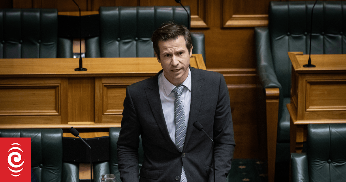 Manawanui sinking: Acting Defence Minister Chris Penk gives details of ...