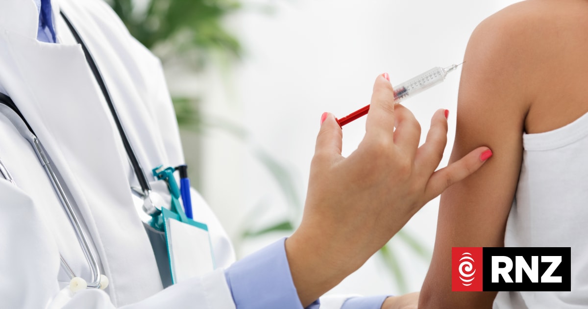 Vaccination no 'silver bullet' against meningococcal disease | RNZ