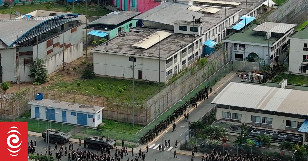 Ecuador security forces launch major prison operation | RNZ News