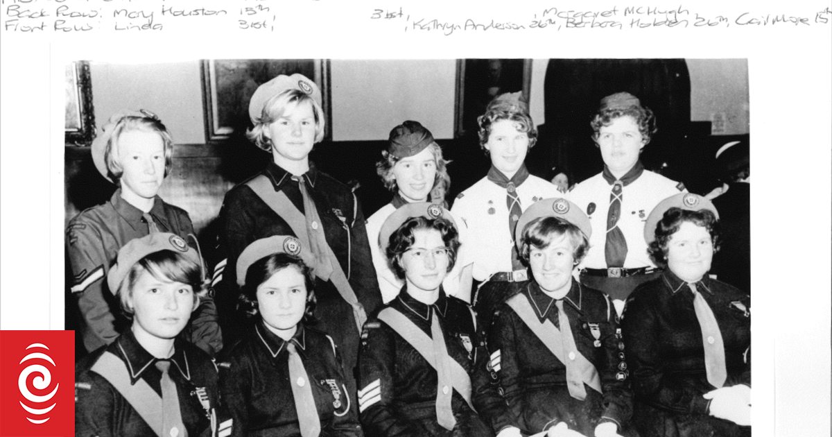 Duke of Edinburgh’s Hillary Award - photo help | RNZ