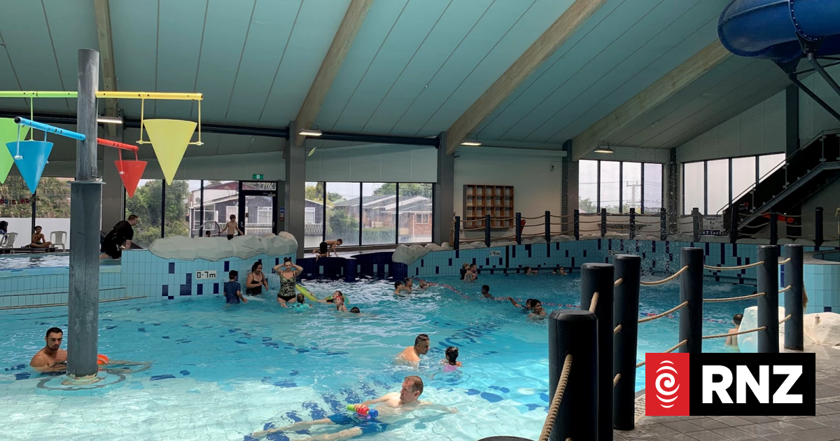 WorkSafe to revisit Mt Albert Aquatic Centre after man's finger torn ...