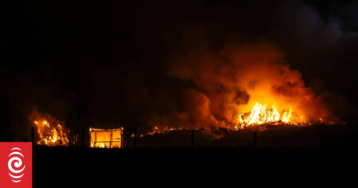 Fires, flooding and flight cancellations as wild weather hits NZ | RNZ News