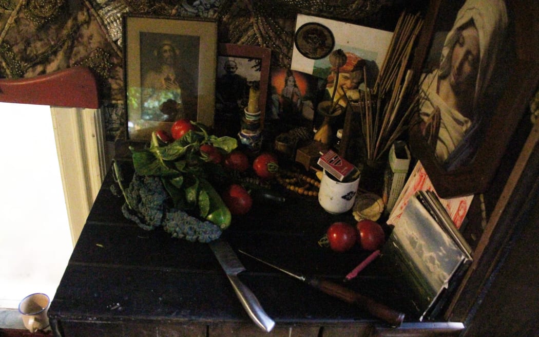 What it's like to be a hermit in New Zealand | RNZ News