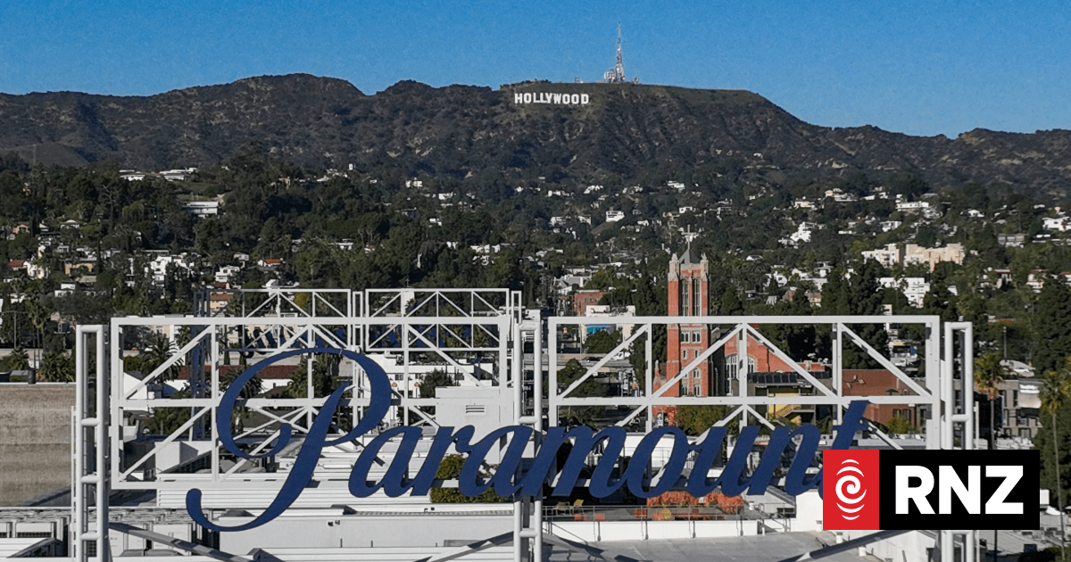Warner Bros Discovery backs Netflix merger while reopening Paramount ...