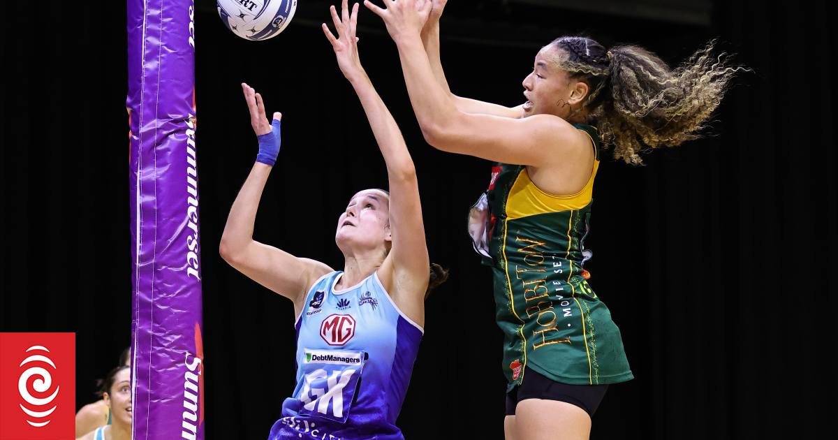 Netball: Mystics hold off late Magic charge in error ridden game | RNZ News