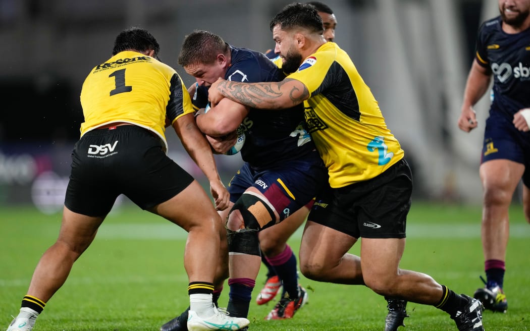 Super Rugby Pacific: Hurricanes beat Highlanders 41-14 | RNZ News