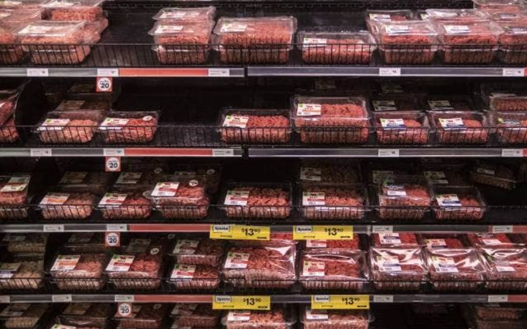 Countdown proposes changes that will remove butchery workers | RNZ News