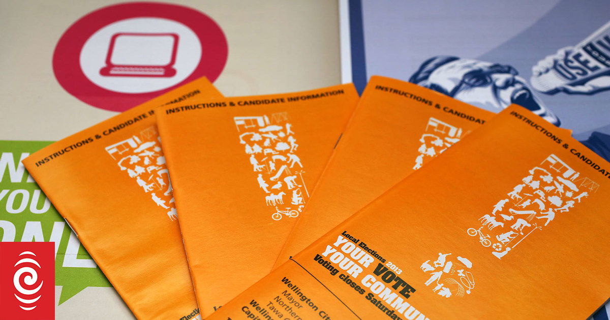 LGNZ launches voter education campaign as conspiracists, extremists stand for election | RNZ News