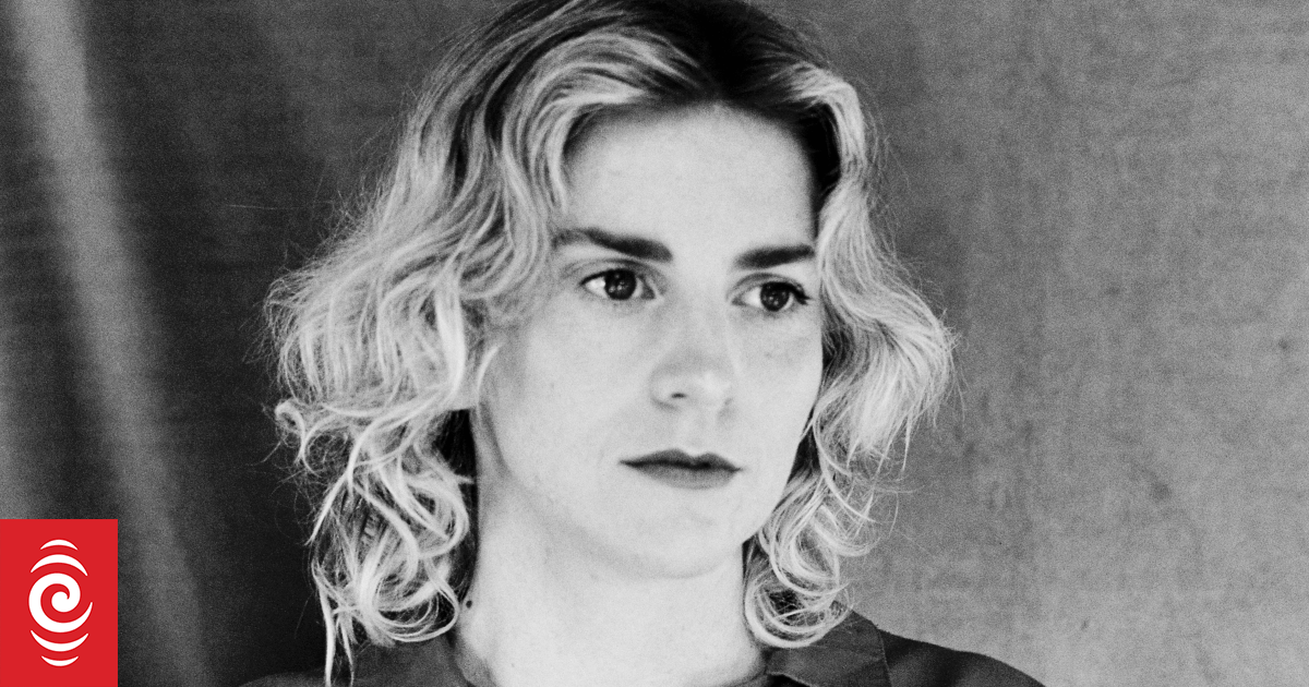The Mixtape - Songwriter Holly Arrowsmith | RNZ