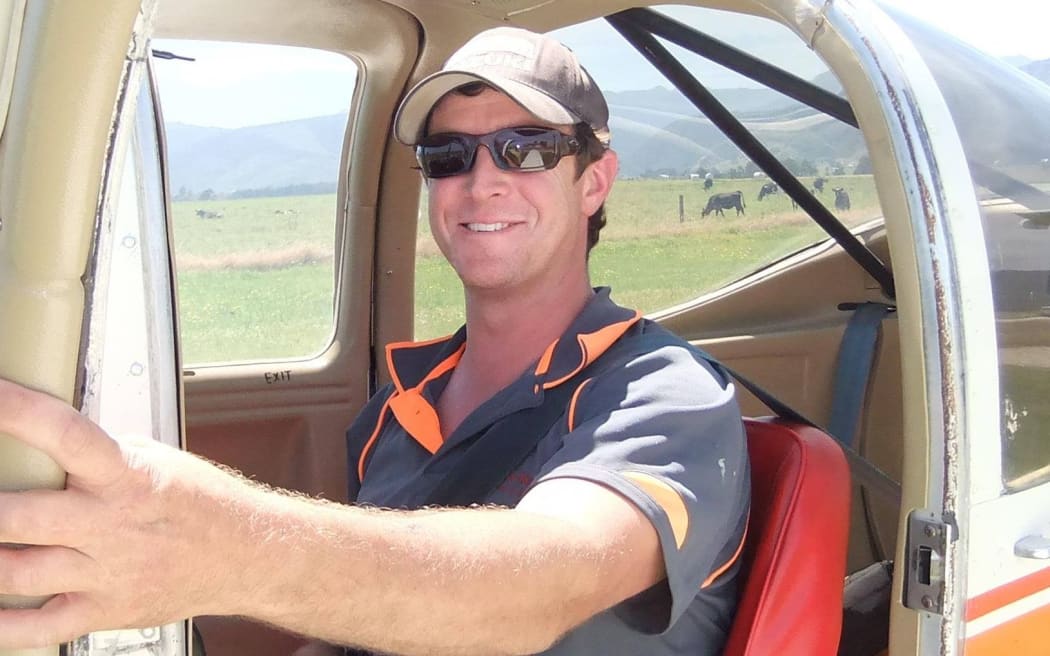 Robinson helicopters need to be redesigned - crash victim's father ...