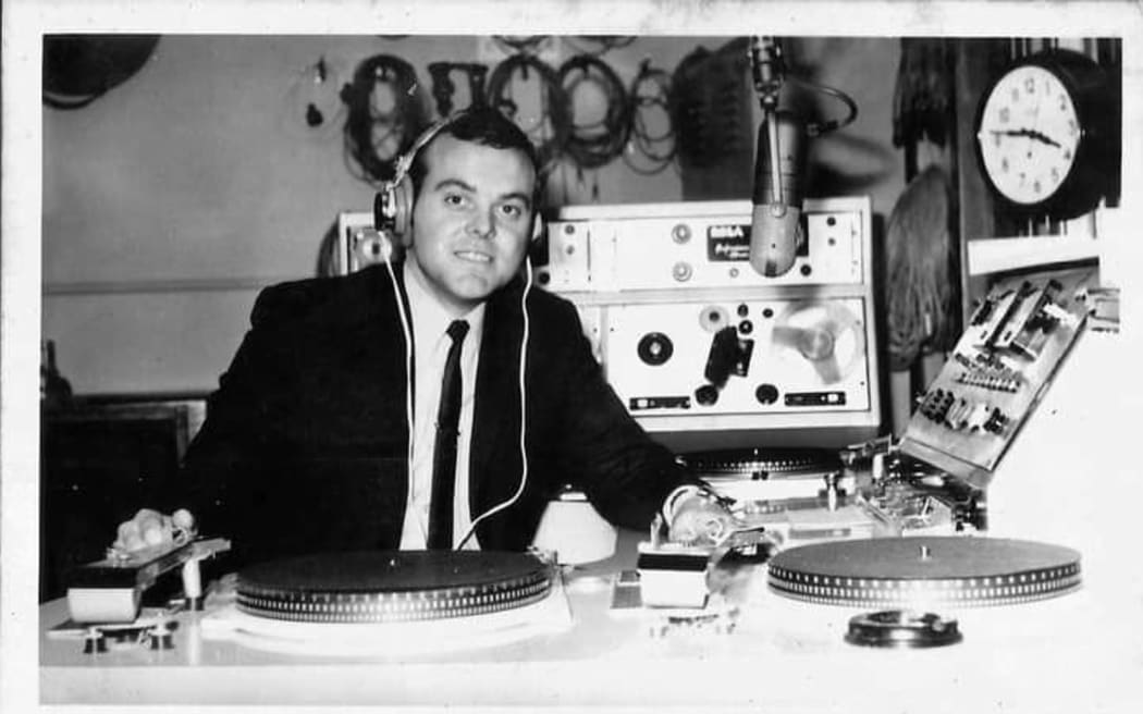 Former RNZ broadcaster Robert Taylor, who started bird call tradition ...