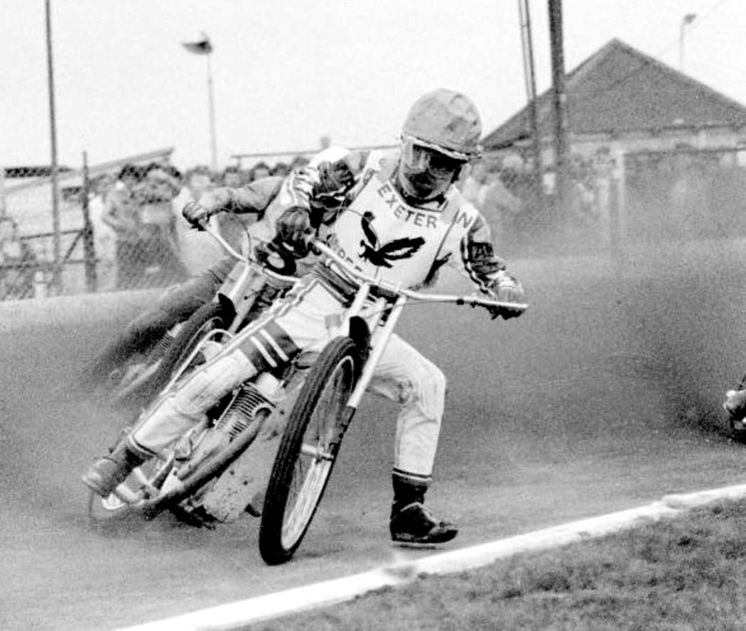 Speedway champion Ivan Mauger dies | RNZ News