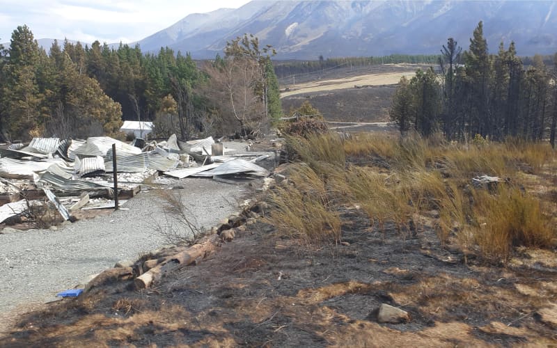 Lake Ōhau fire: 'Conservation land a bomb waiting to go off' - Fed ...