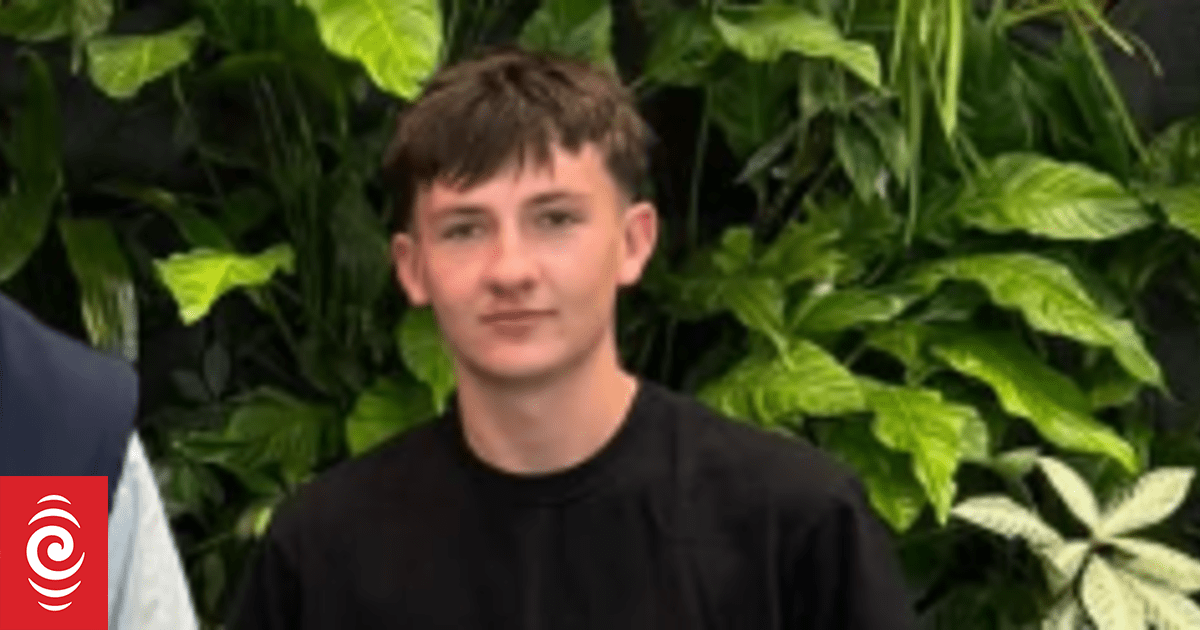 19 Year Old Dies from stupid promoted idea | New Zealand Issues Forum