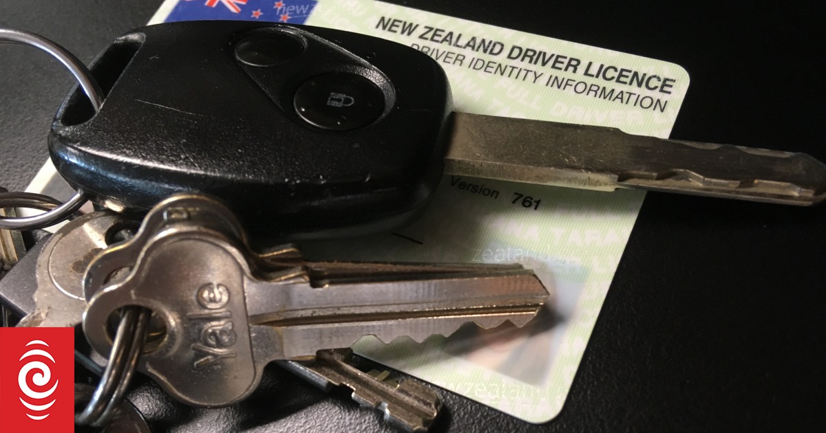 No licence, no job: Drop off in people learning to drive manual cars ...