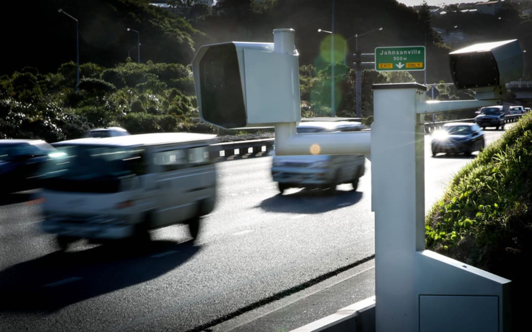 Higher traffic fines still stuck in the slow lane | RNZ News