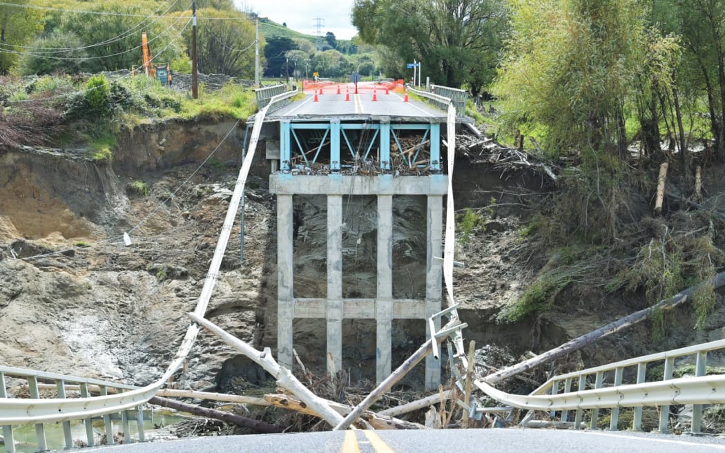 Hikuwai bridge reopens but locals still fear being cut-off | RNZ
