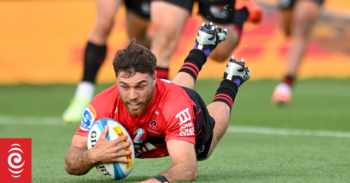 Super Rugby Pacific: Crusaders push back to claim win from Hurricanes ...