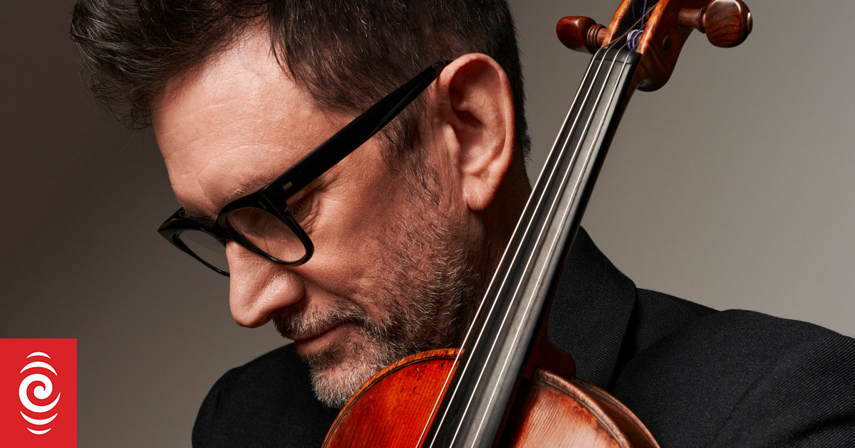 A day in the life of a tree, in music | RNZ