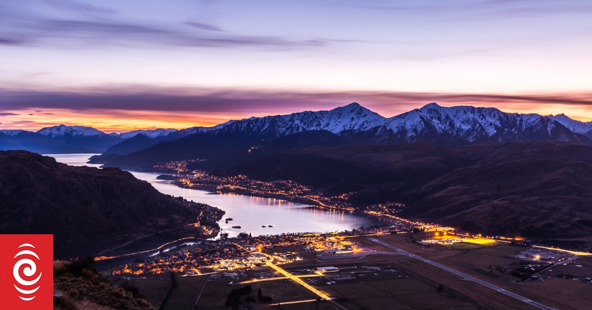 Around the motu: Jared McCulloch reports from Queenstown | RNZ