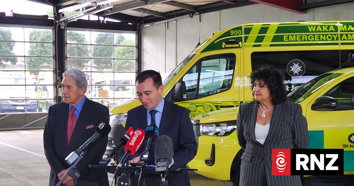 Budget 2026: $35 million boost announced for ambulance services | RNZ