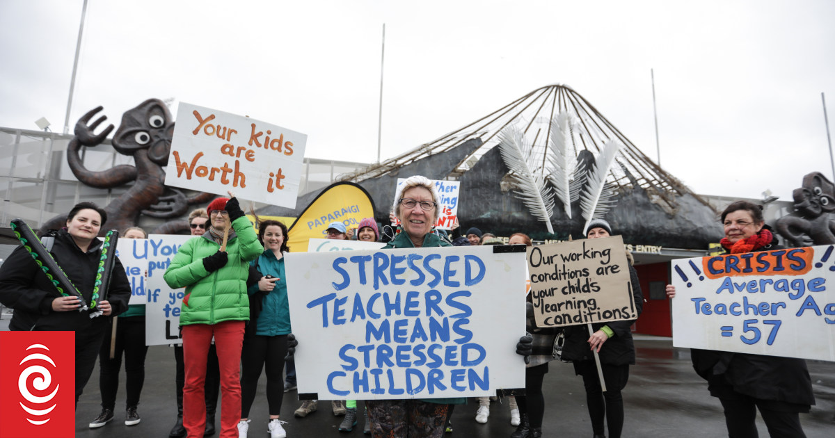 Ministry of Education responds to teacher strike action | RNZ