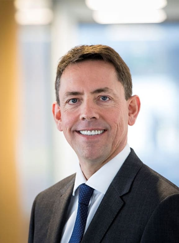 NZ's biggest builder hurt by big project losses | RNZ News