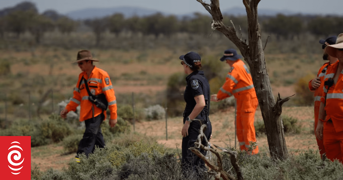 Footprint found, but search for missing Australian boy moving to ...