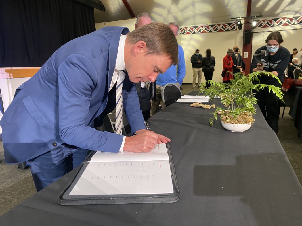 New partnership deal between Wellington City Council and iwi | RNZ News