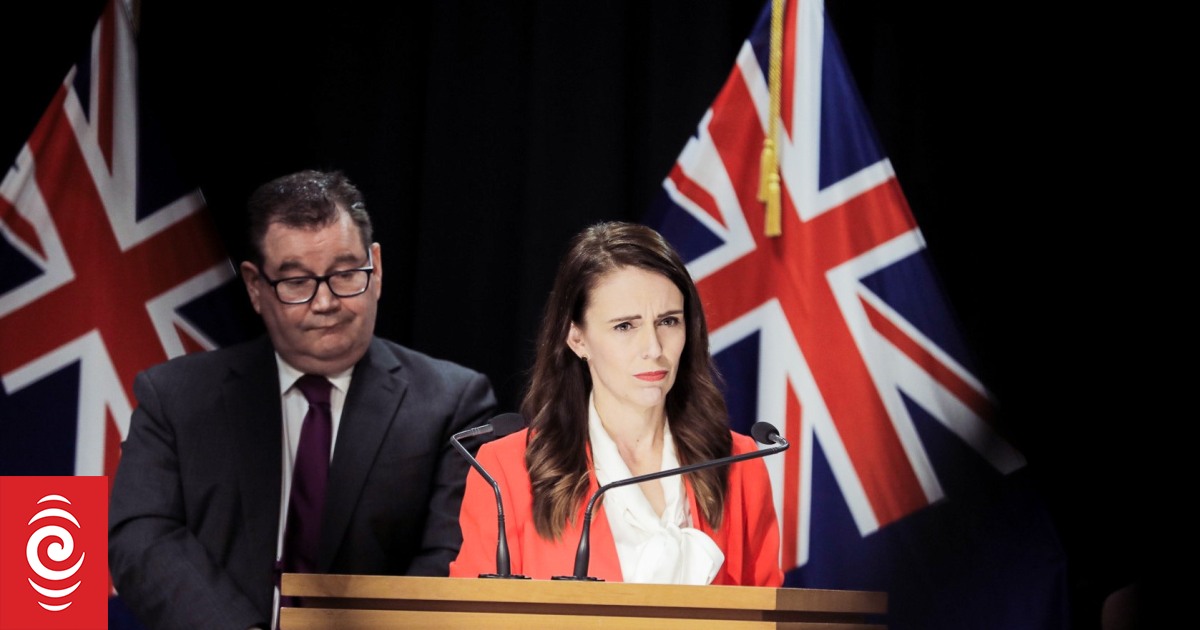 Political commentators Jones & Morten | RNZ