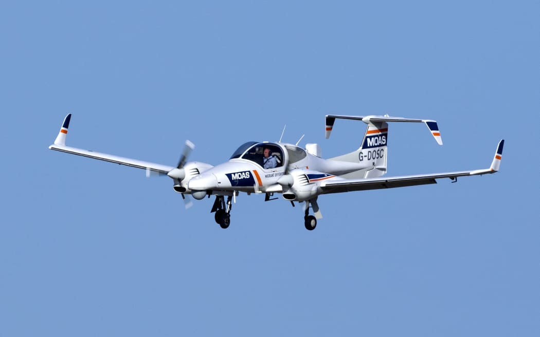 Investigators on way to scene of fatal plane crash | RNZ News