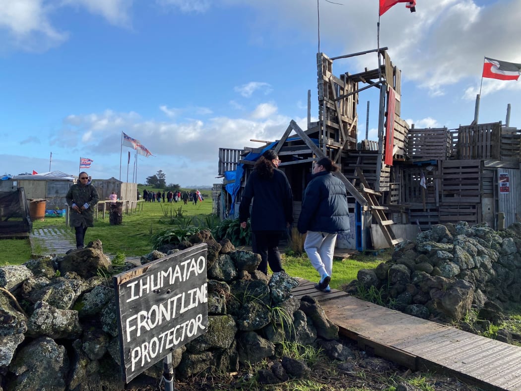 Ihumātao land dispute: Initial deal expected to go to Cabinet today ...