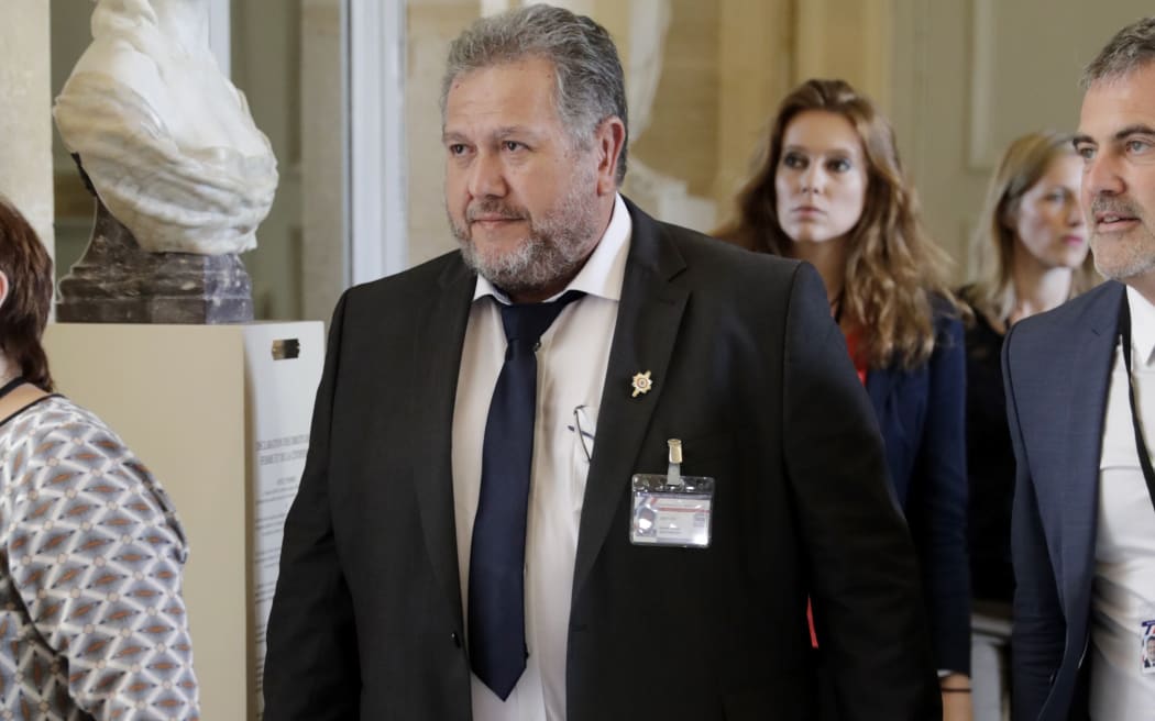 Paris 'schizophrenic' over its Pacific colonies, says Tahiti's ...