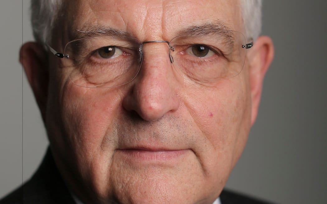 New book examines 'crisis of democratic capitalism' | RNZ