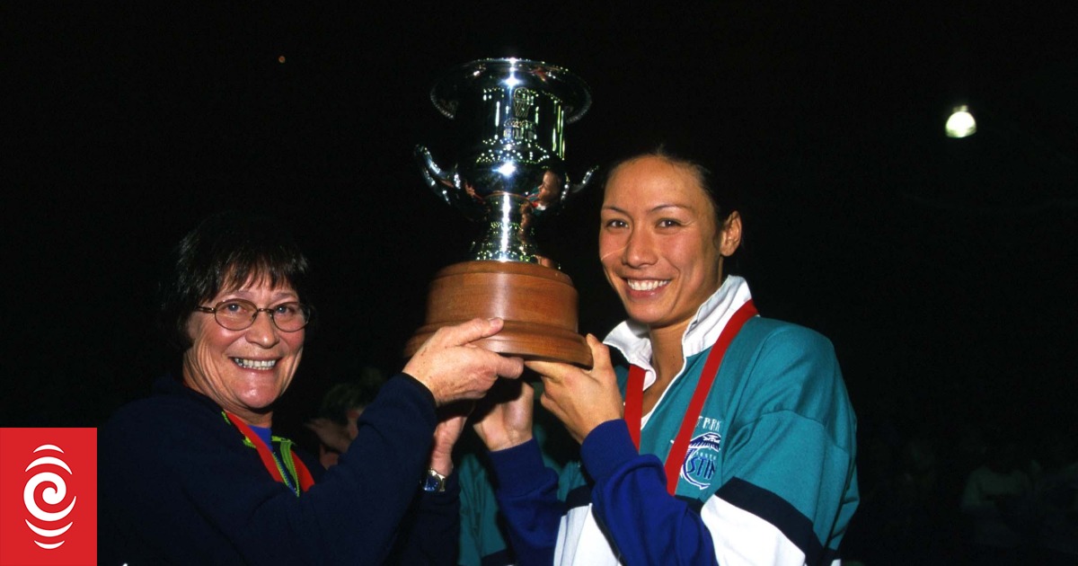 Netball legend Robyn Broughton dies | RNZ News