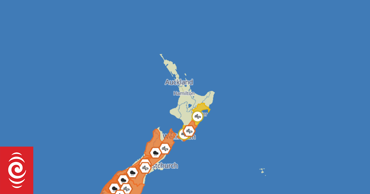 Weather: Wind and rain warnings as two storms arrive | RNZ News