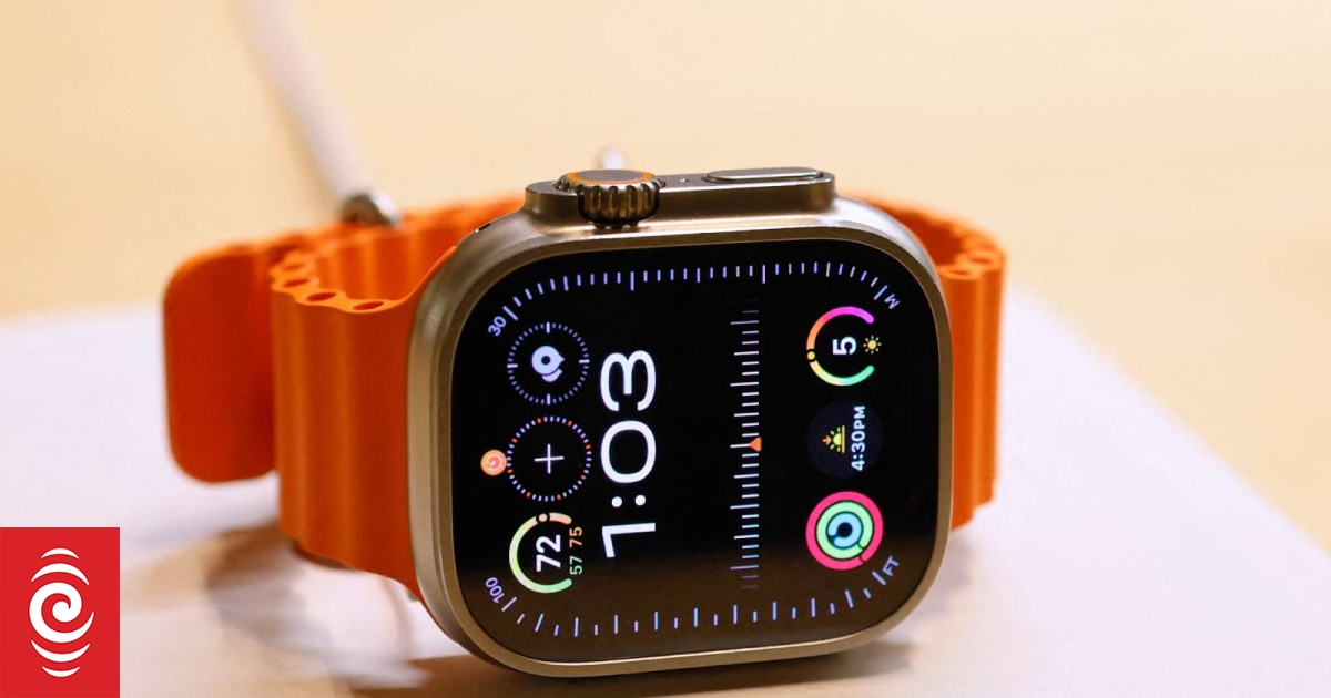 Police trial data extraction tech aimed at wearable devices | RNZ News