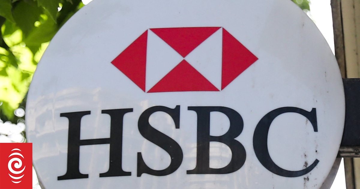 HSBC to phase out retail banking services in New Zealand | RNZ News