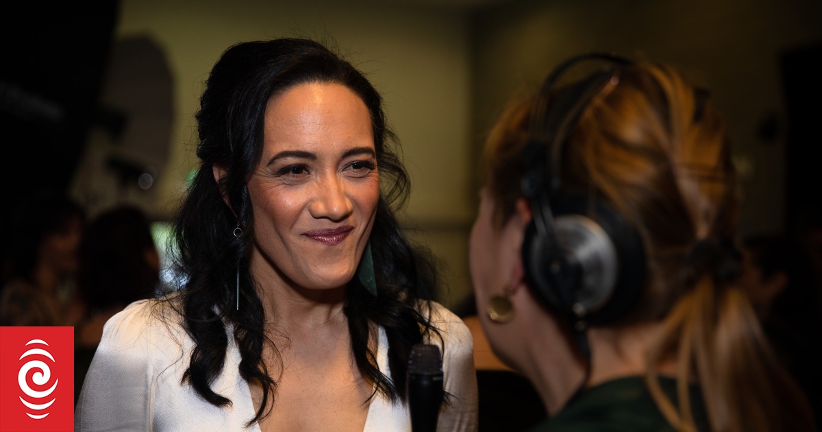 Singer-songwriter Ria Hall to perform with new haka group | RNZ News