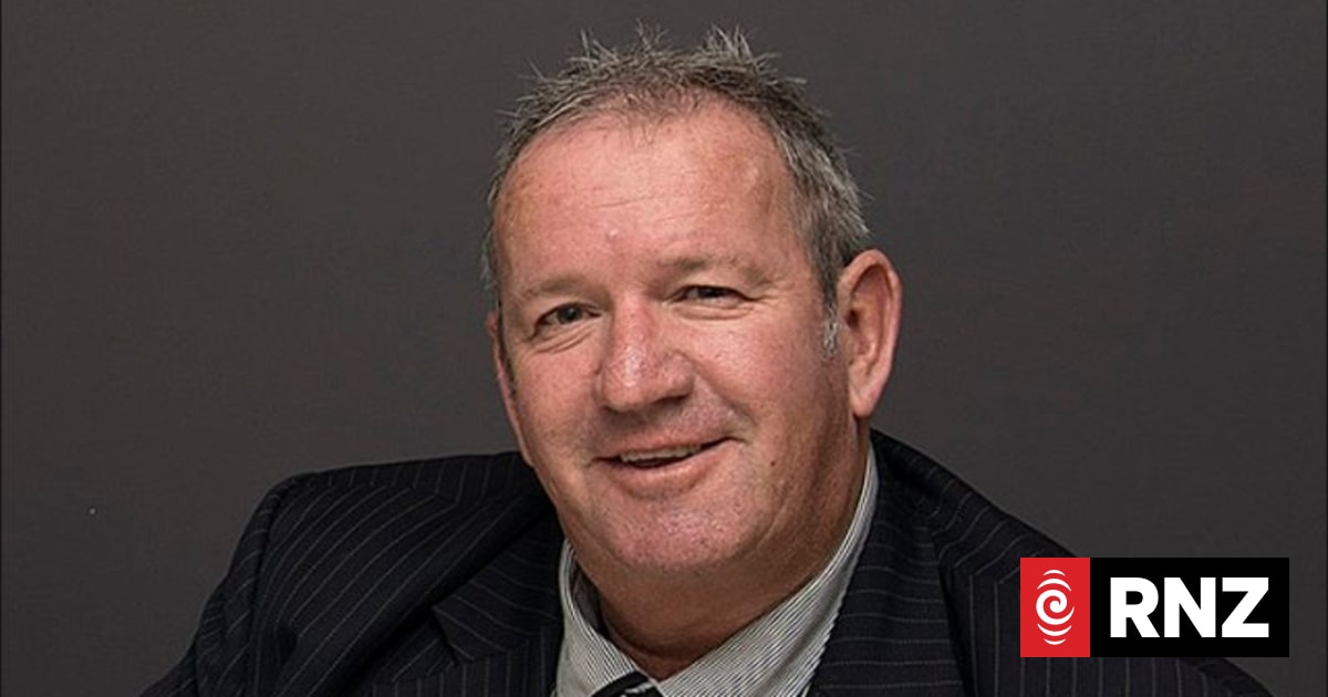 Under-investigation ex-Cera staffers stood down | RNZ