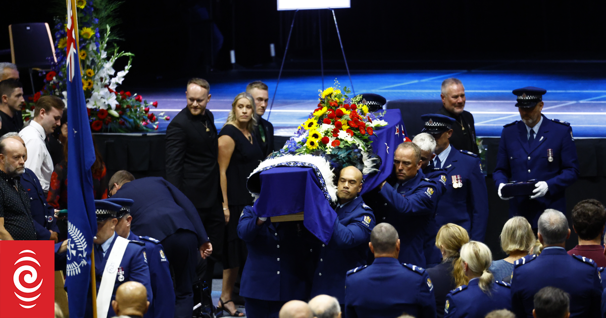 Slain police officer Lyn Fleming farewelled as a life saver and ...