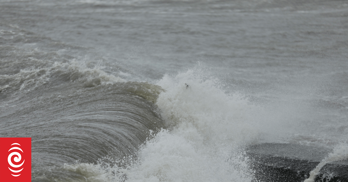 Cook Strait ferry sailings cancelled, residents told to stay off ...