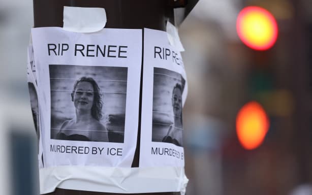 Tens of thousands protest in Minneapolis over fatal ICE shooting | RNZ