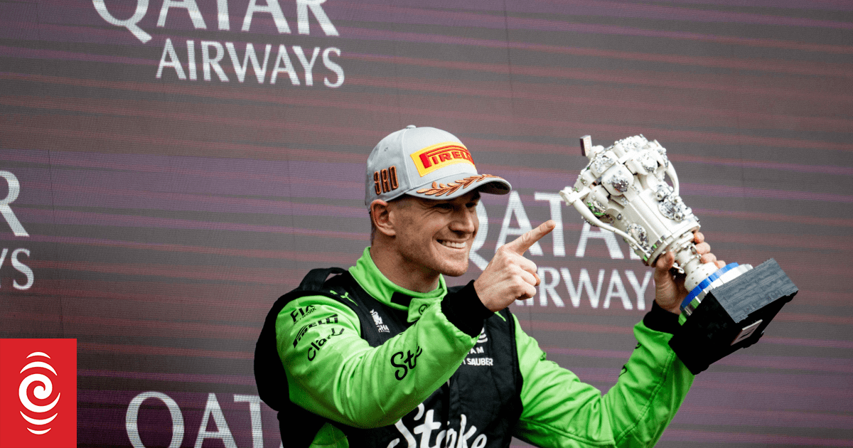 F1 drivers given trophies made of LEGO at British GP | RNZ News