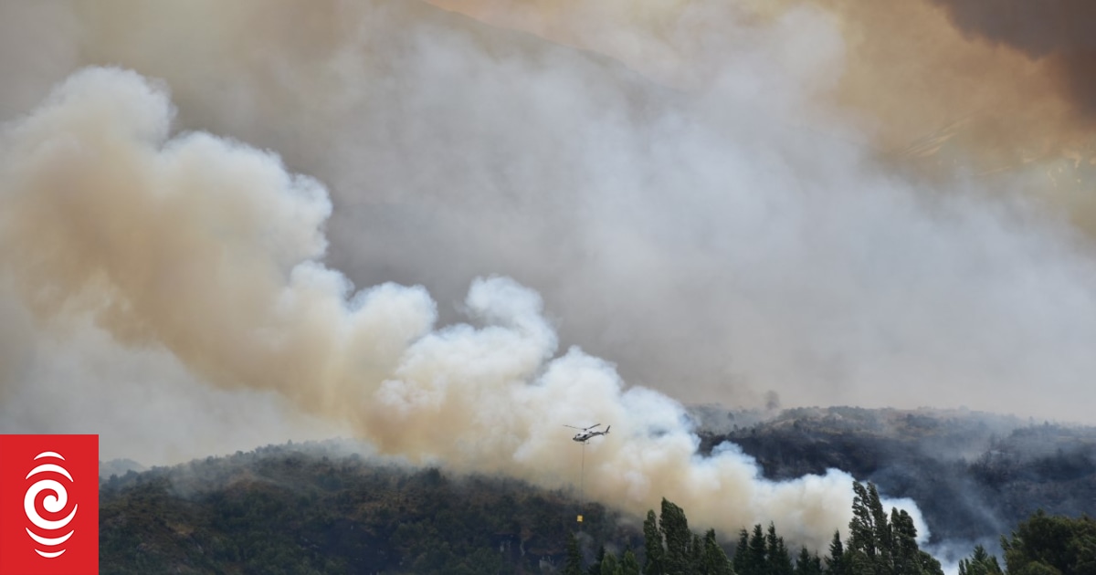 Emerald Bay scrub fire: Firefighters dampen hotspots amid challenging ...
